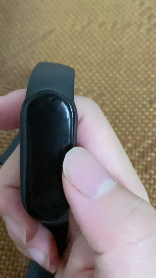 小米手环很久没用 屏幕不亮了截图