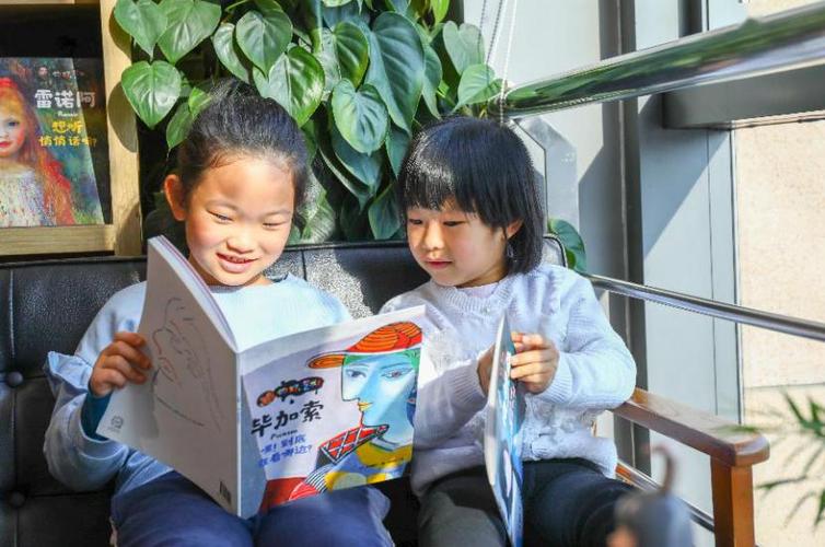 小学馆的作品有哪些图标