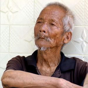 糟老头子高清头像图标