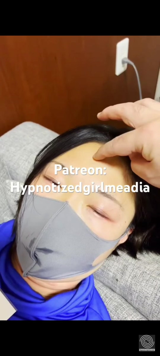 催眠翻白眼过程