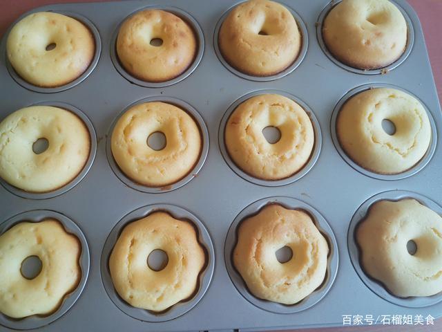 甜甜圈一般烤多长时间图标