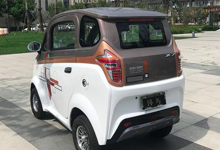 博马四轮代步车图标