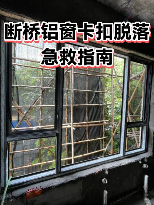 显卡太大了按不到卡扣图标