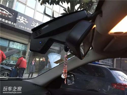 高尔夫自带行车记录仪