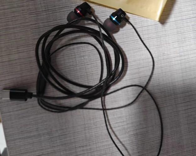 荣耀30pro有线耳机怎么连接图标