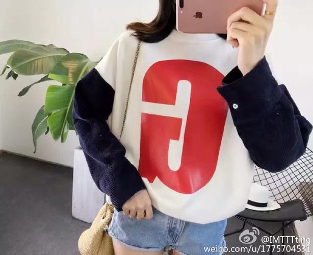 大写G的衣服图标