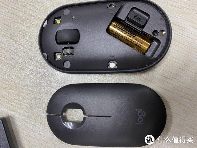 怎样打开鼠标电池盖图标