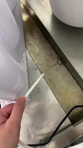 美的净水器废水管一直排水图标