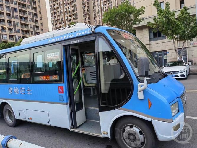 中央公园坐几路公交