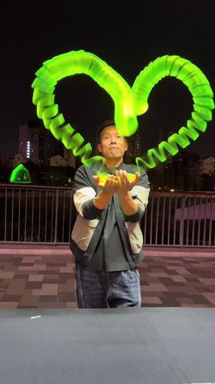 彩虹圈男神截图