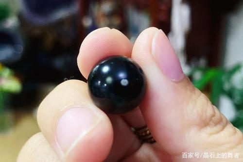 黑曜石里面是白色的吗图标