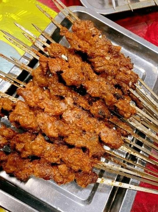烤羊肉串隔夜还能吃么图标