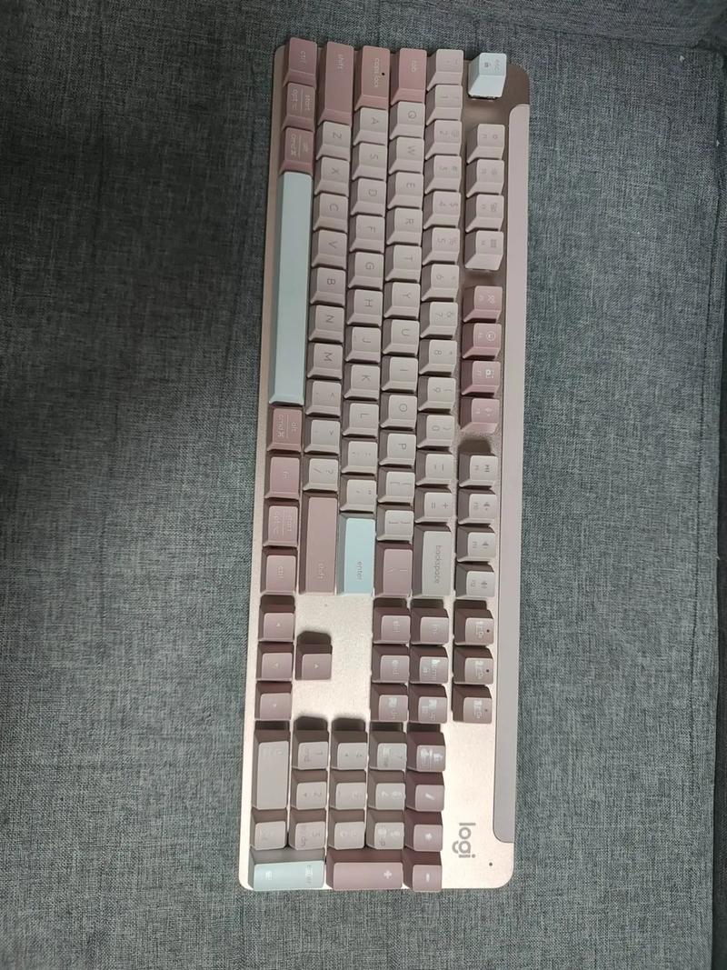 logitech无线键盘游戏截图