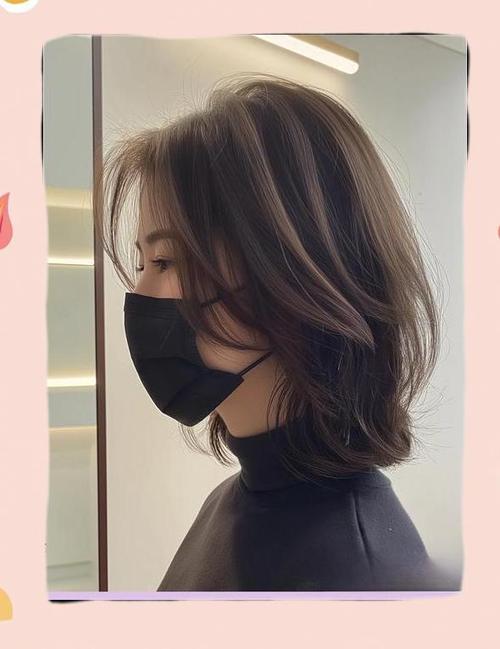 头顶偏尖最适合的发型女图标