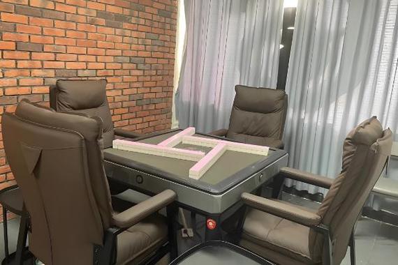 无人自助棋牌室图标