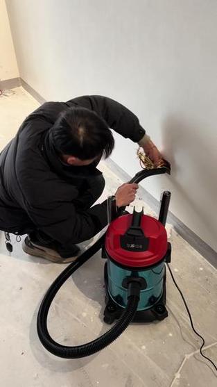 吸尘器怎么打开清理图图标