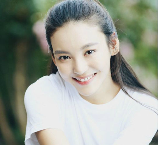 广告小女王截图