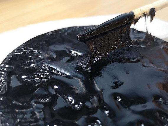 民间膏药熬制视频截图