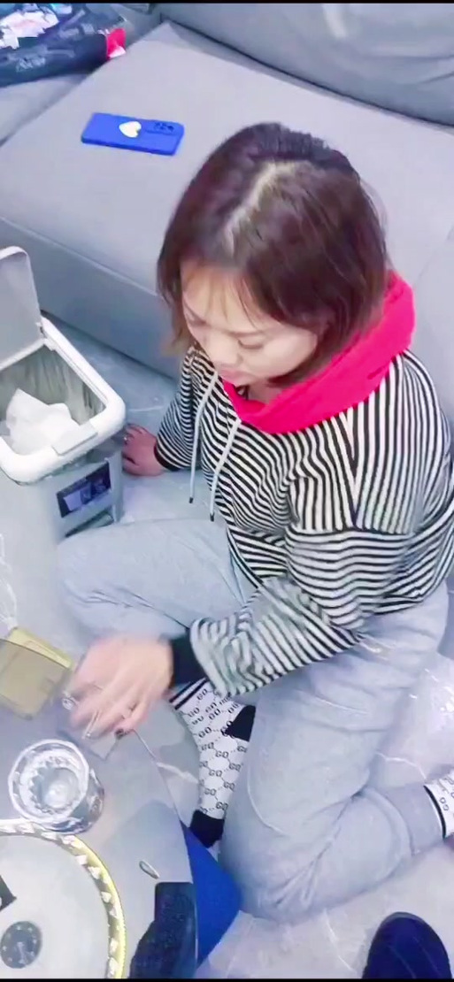 姐姐吐了视频图标