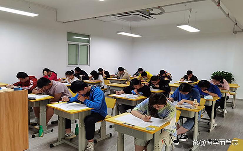 课外辅导班图标