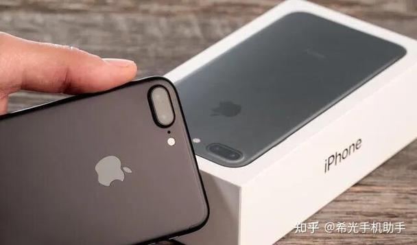 苹果8p卡槽弹不出来图标