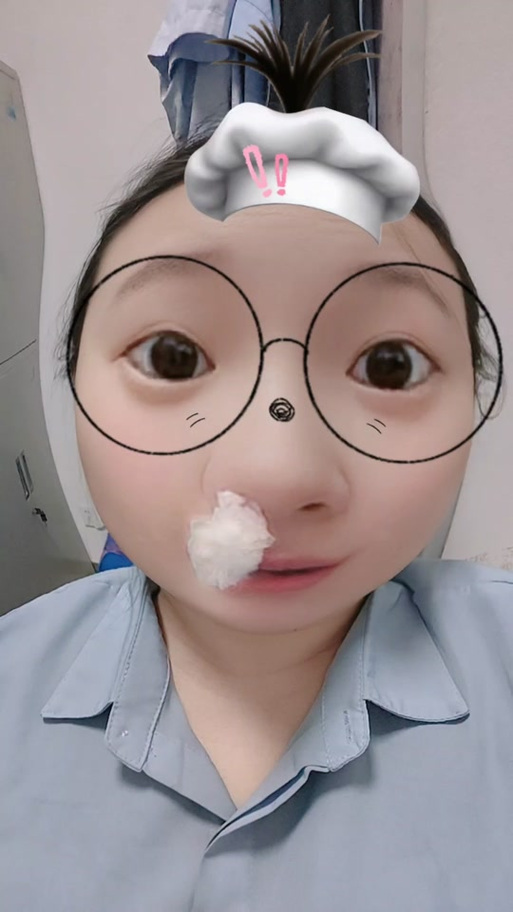 抖音里打脸流鼻血视频图标