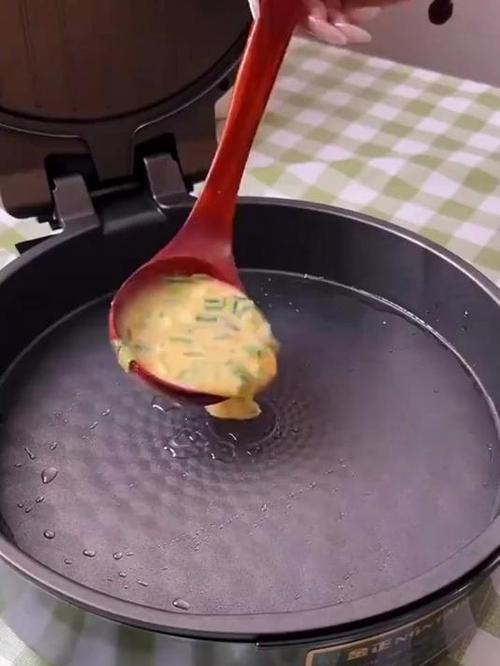 电饼铛能加水煮吗截图