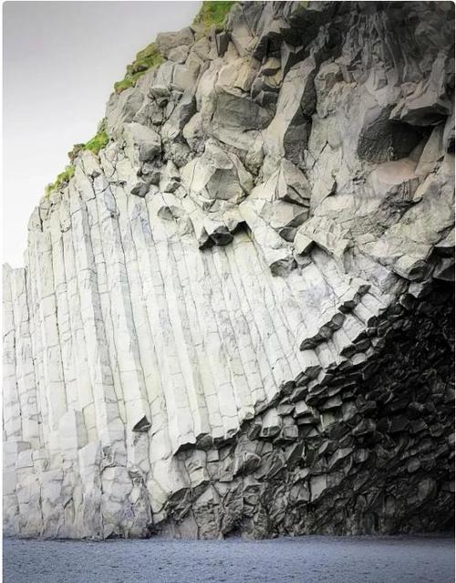 现实世界中基岩硬吗