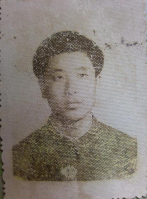 一寸照片模糊变成高清截图