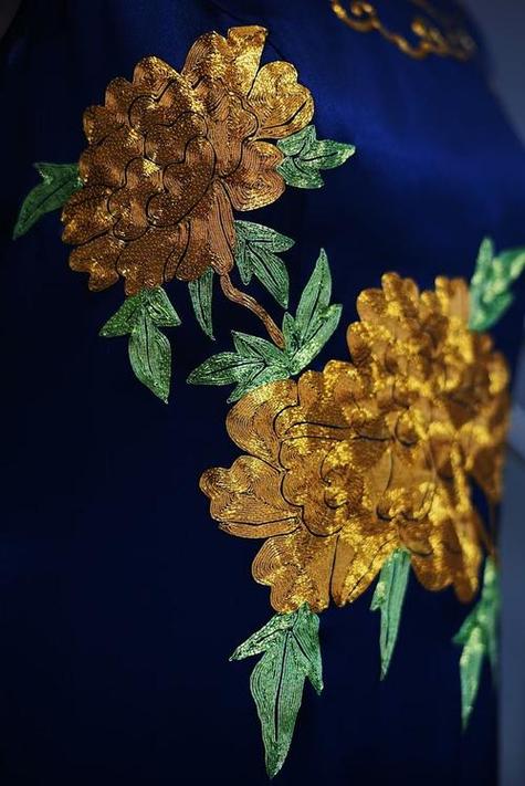 衣服上的绣花图片大全图标
