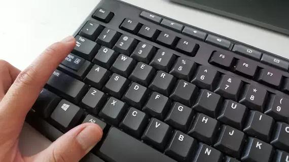 全屏与无边框窗口图标