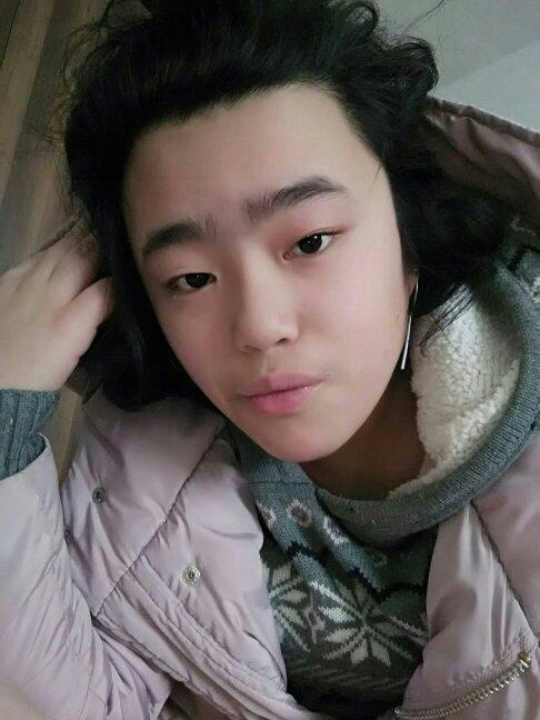 17岁说话声音像小孩截图