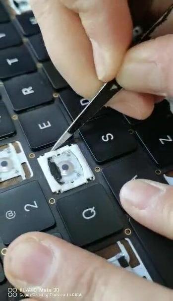 笔记本的键帽可以拆吗截图