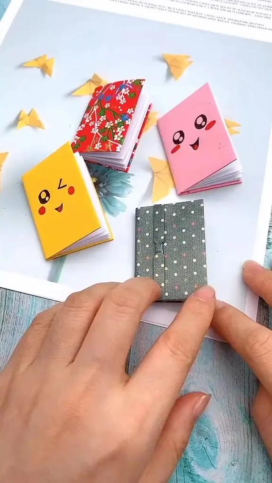 做大本子手工图标