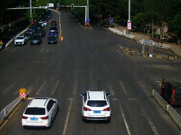 红米手机上面一直闪红灯图标
