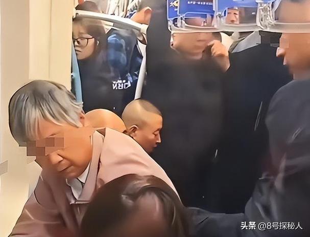 地铁老人女儿发声