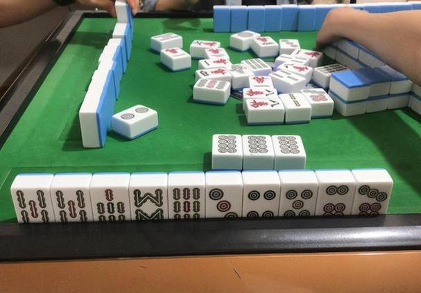 打麻将图片截图