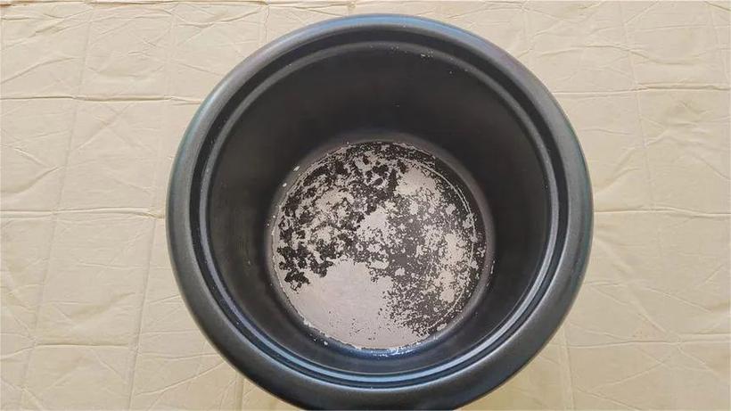 电饭煲内胆掉了涂层有毒吗图标