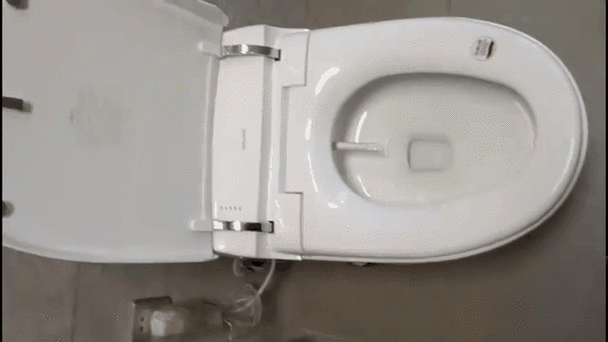 智能马桶冲水不停图标