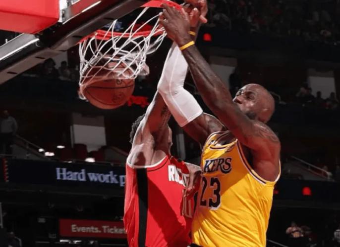 虎扑NBA篮球