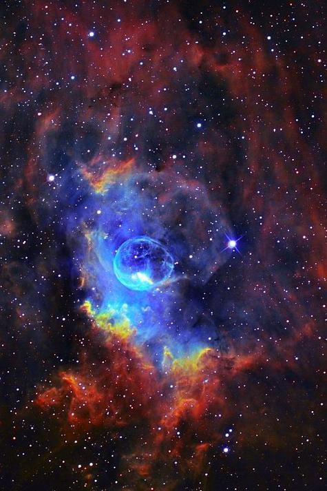 蓝色的泡泡星云截图