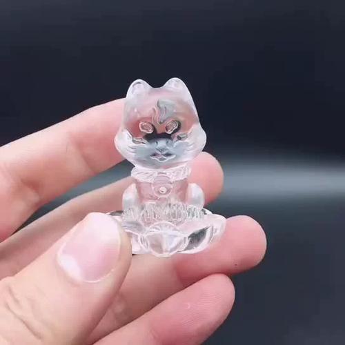 白水晶狐狸的寓意