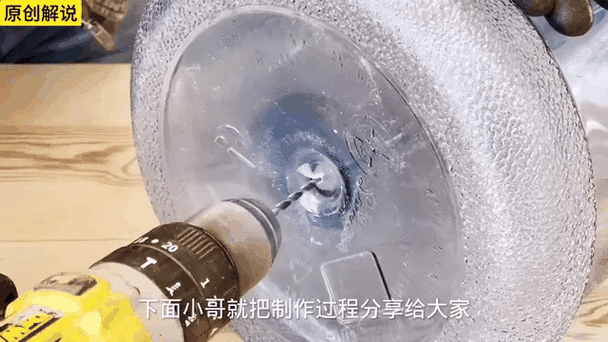 怎样在塑料桶上打圆孔图标