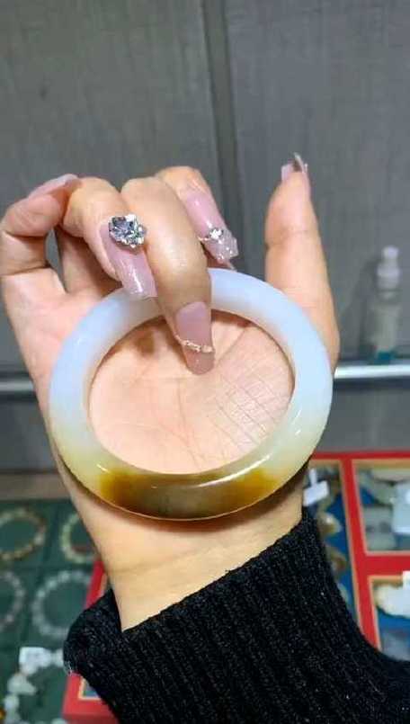 58手镯一般人戴不了的原因图标