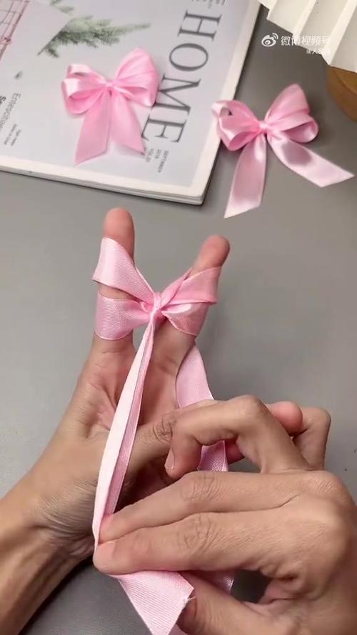双蝴蝶结的打法图标