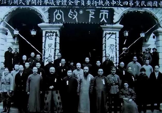 辛亥之钢铁基地截图