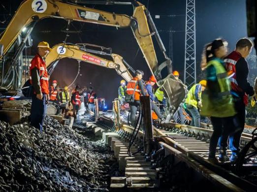 成昆铁路建设视频图标