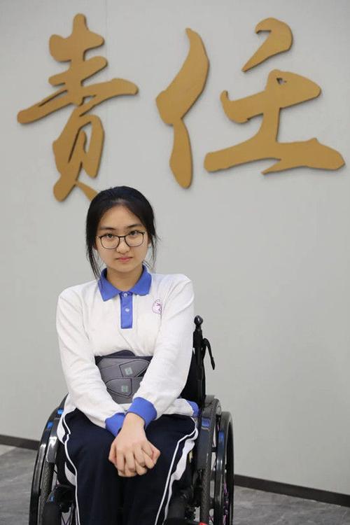 优秀学生图标