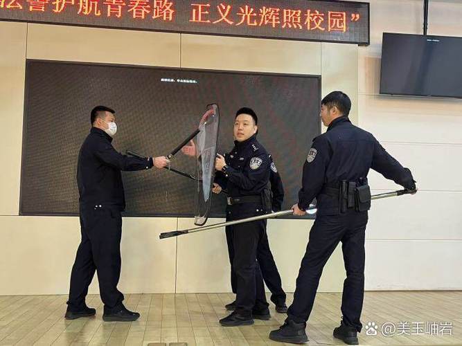 警察可以抓法官吗图标