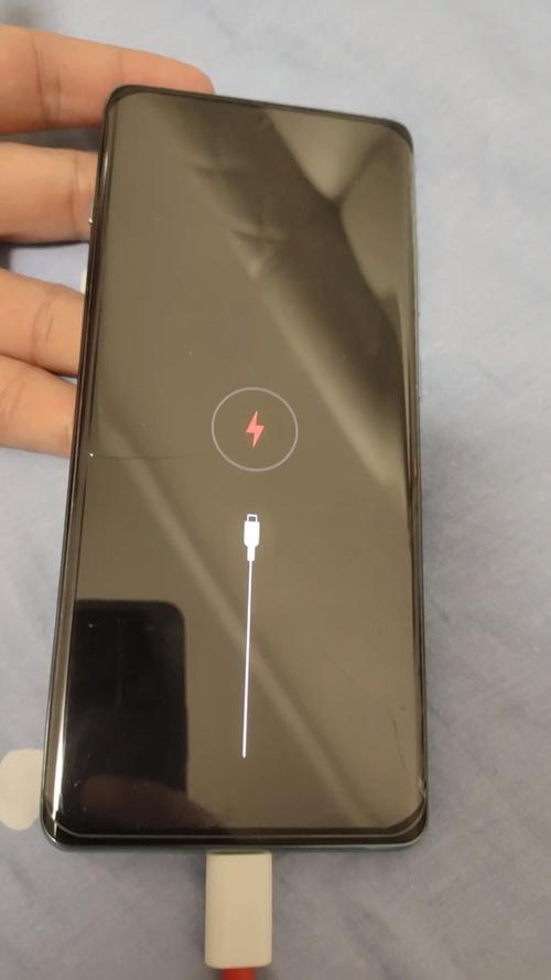 充电仓没有电是什么样的状态图标